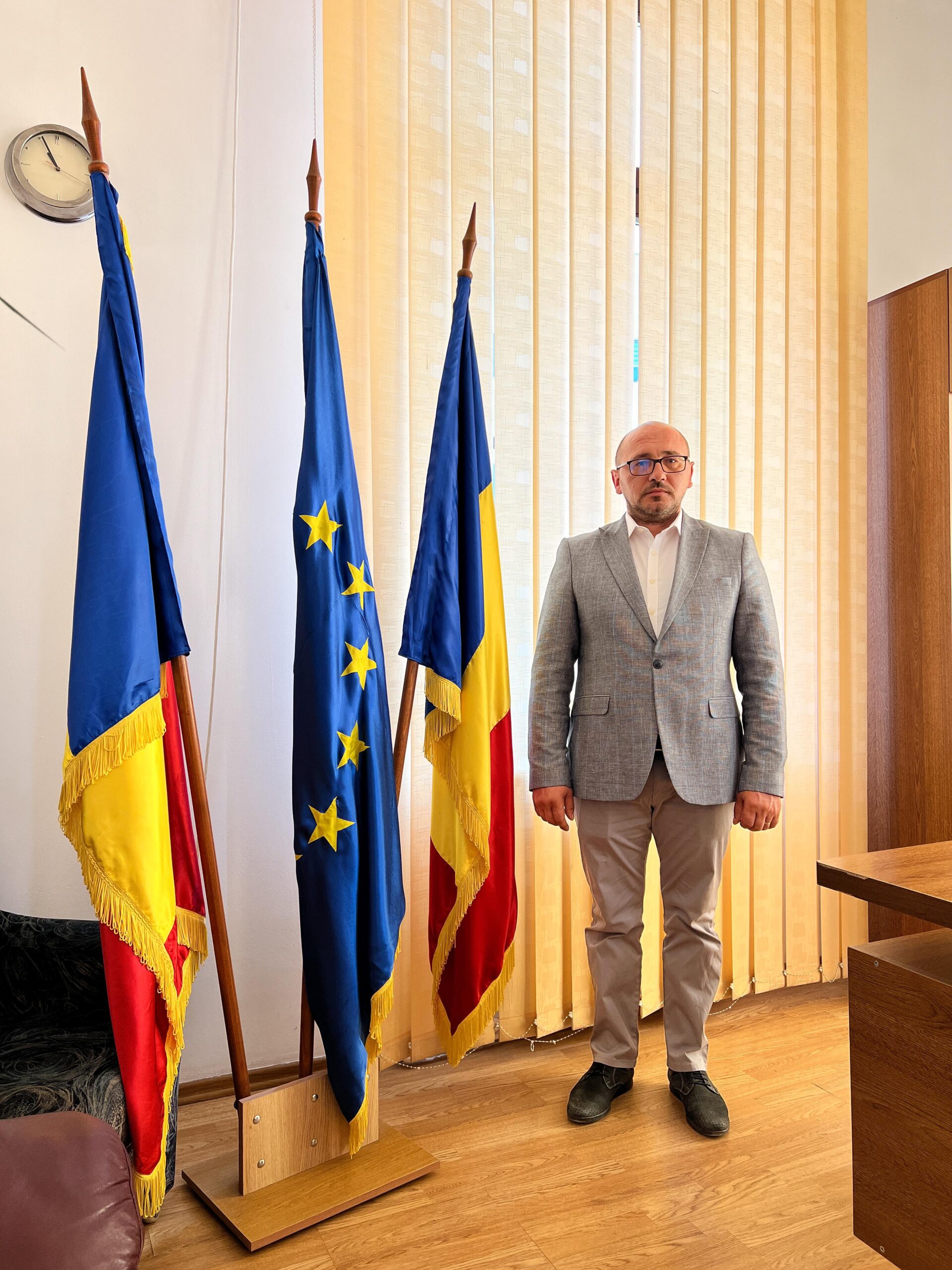 Iulian – Teodor Vasiloschi este noul viceprimar al municipiului Rădăuți ...